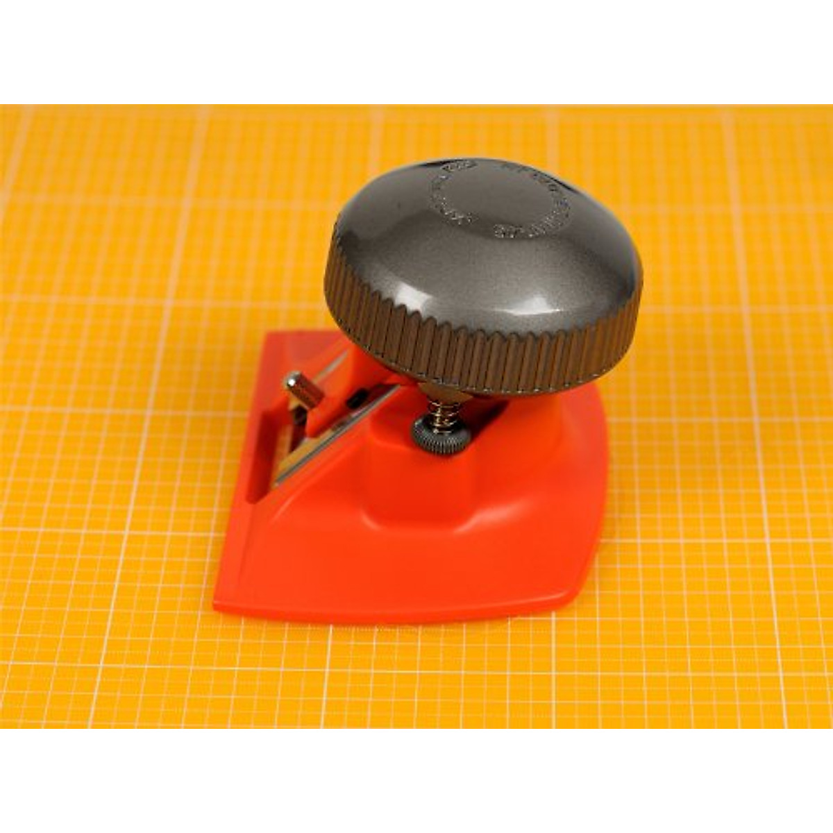 NT Professional Mat Cutter, 45 Degree Bevel Mat Board Cutter, 1 Cutter (MAT-45P), Aluminum Die-Cast Grip