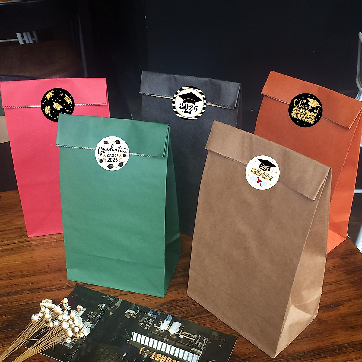 Graduation Stickers Class of 2025 500Pcs Perforated Roll Sticker Congrats Graduation Labels Grad Party Supply 1.5 Inch