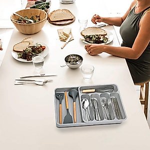 MODGAL Silverware Organizer,Silverware Drawer Organizer Flatware Organization Holder - 6 Slots Flatware Organizer Expandable, Silverware Tray for Efficient Spoon, Fork, Chopsticks Storage