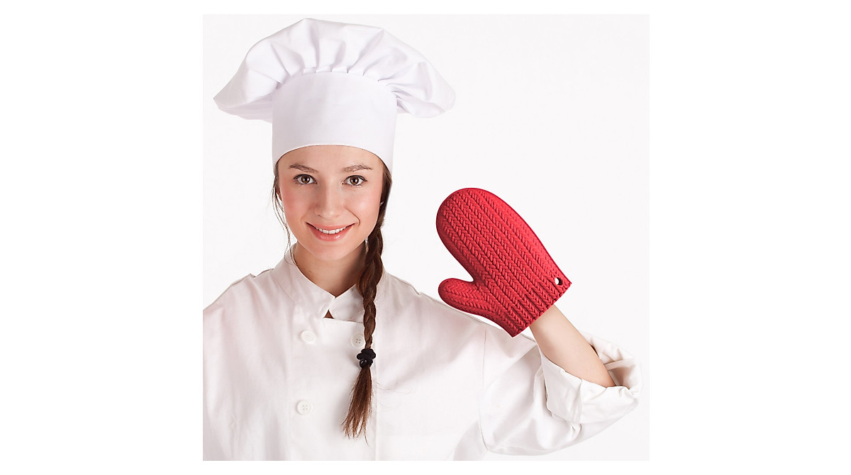 Genuine Fred Oven Mitt - Heat-Resistant & Cozy Design