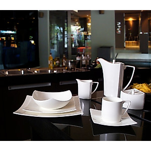 Red Vanilla Extreme Rectangular Platter, 15.25" x 10.5", White