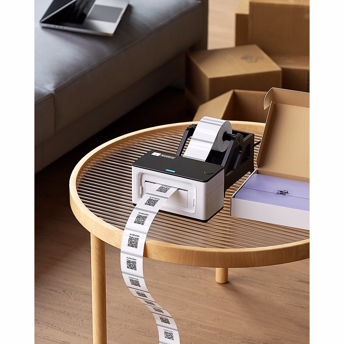 MUNBYN 2 Inch Transparent Round Thermal Label, Self-Adhesive Clear Waterproof Circle Sticker for Logo Design, Multipurpose Direct Thermal Labels, 500 Sheets/1 Roll