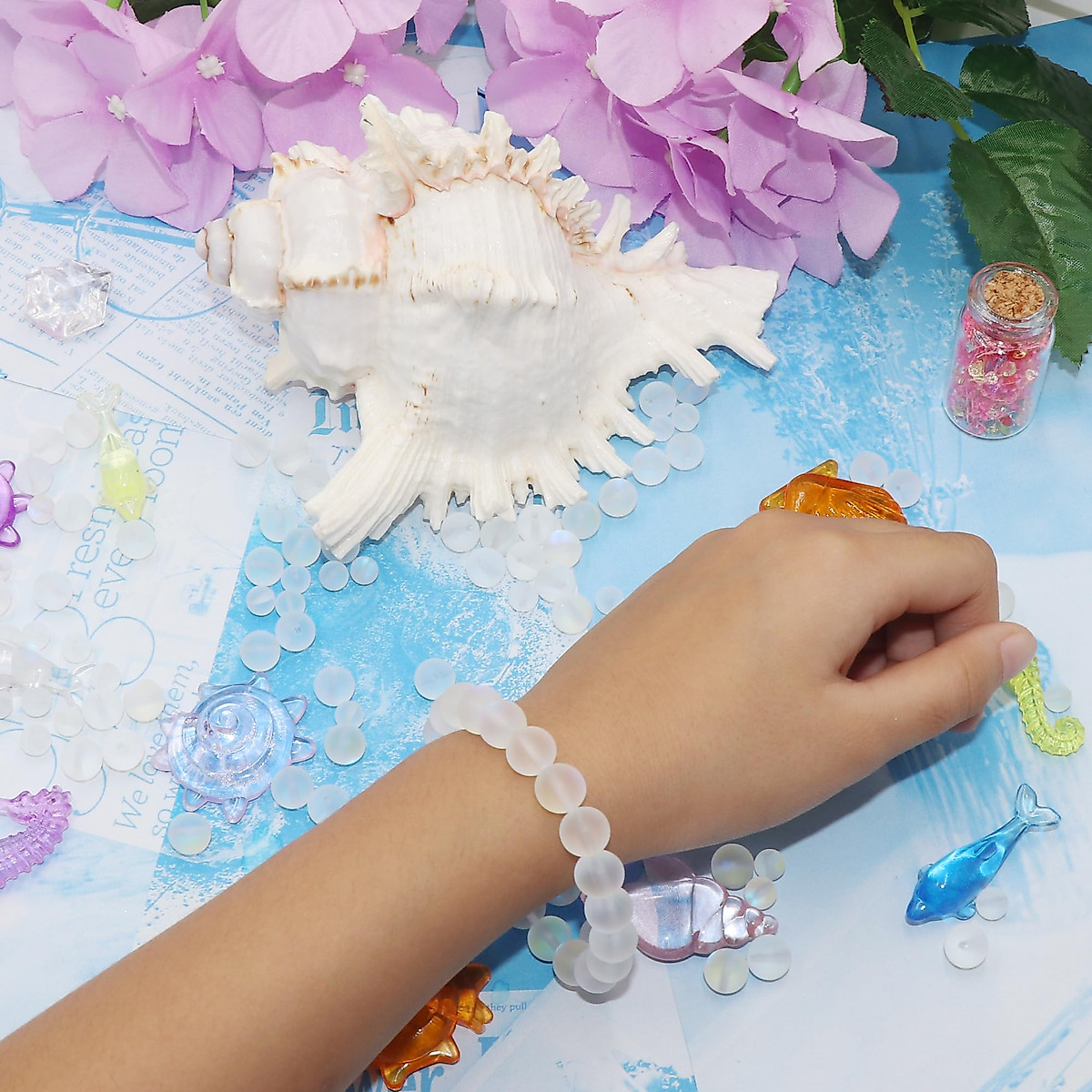 Guoxin 100Pcs Moonstone Matte Iridescent Glass Beads Mermaid Aurora Frosted Glitter Beads for Bracelets DIY Jewelry Making (6MM, Matte White)