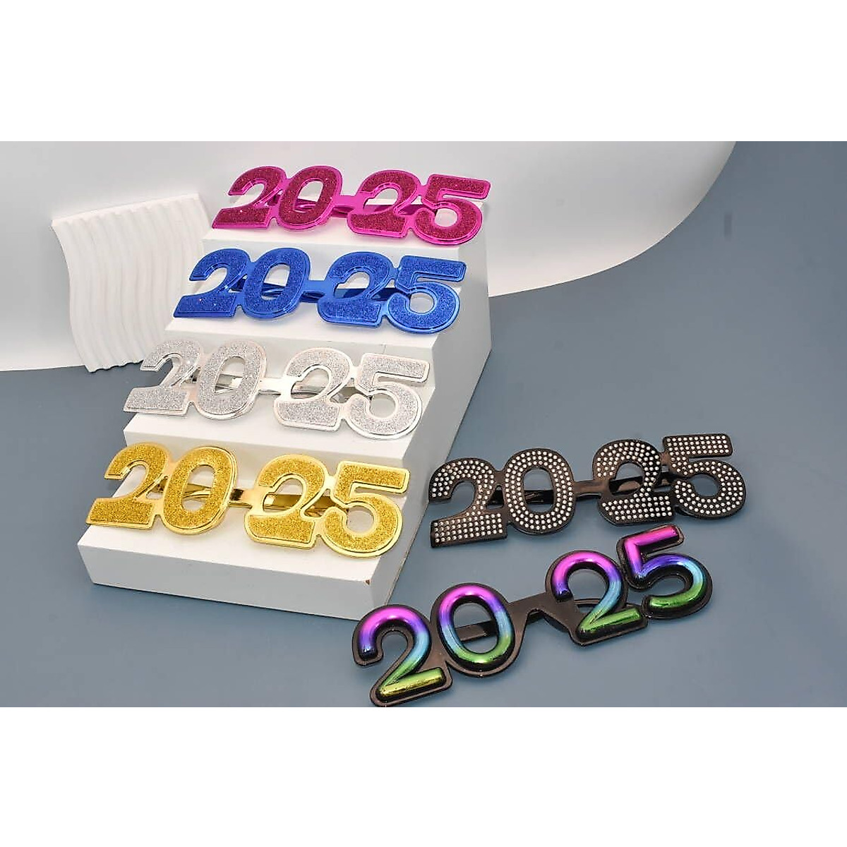 SWYOUN 2025 Plastic Glasses Happy New Year's Eve Glasses Graduation 2025 Class Of 2025 Party Photo Prop Supplies(Pack Of 6)