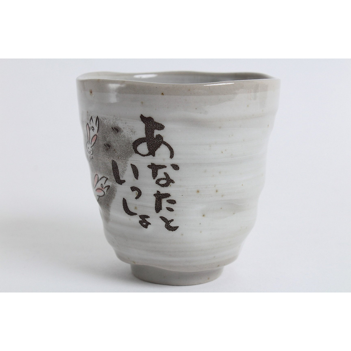 Mino ware Japanese Pottery Yunomi Chawan Tea Cup Running Rabbits Gray Sanaegama made in Japan (Japan Import) KSY007