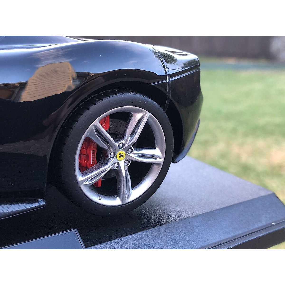 Maisto Ferrari 296 GTB 1:18 die cast Metal Model Special Edition Collection