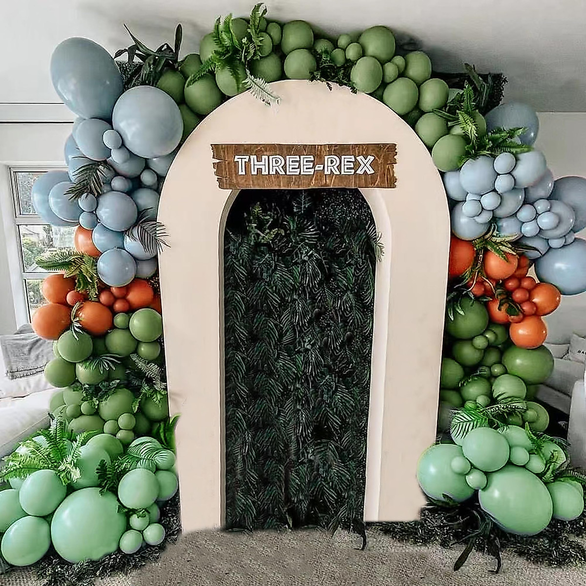 Balloons Garland Arch Kit for Kids Wild Themed Dinosaur Themed Party Decorations Jungle Safari Baby Shower Birthday Party Supplies