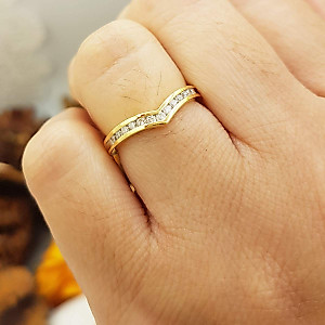 Dazzlingrock Collection 0.25 Carat (ctw) Round White Diamond Stackable Anniversary Guard Chevron Ring 1/4 CT | 10K Yellow Gold, Size 9.5