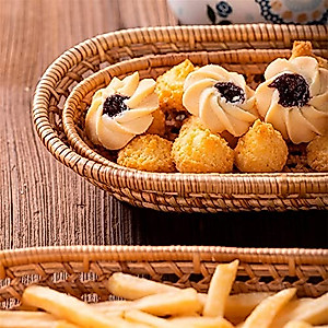 GEEKLLS Breakfast Tray Handmade Woven Oval Rattan Fruit Basket Bread Tray Wicker Food Tray Serving Basket Weaving Storage Holder (Size : Small)