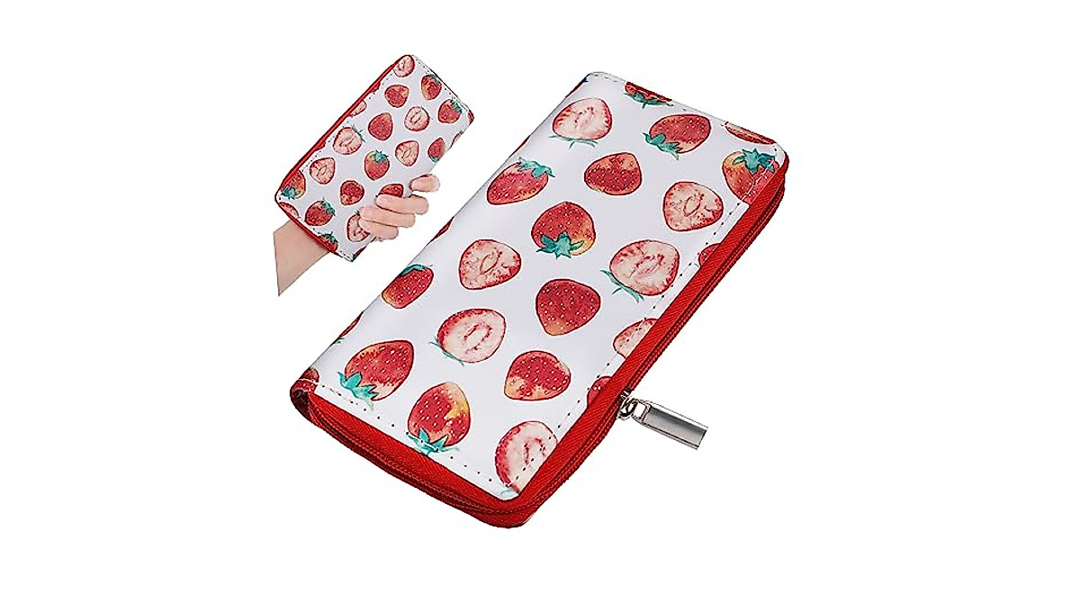 Cute Cabilock Strawberry Wallet - Perfect Gift for Girls