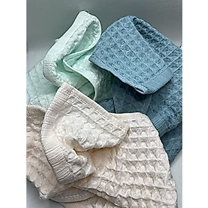 Premium Quality Washcloths - Fast Drying, High Absorbency, 100% Cotton, Luxurious Waffle Design