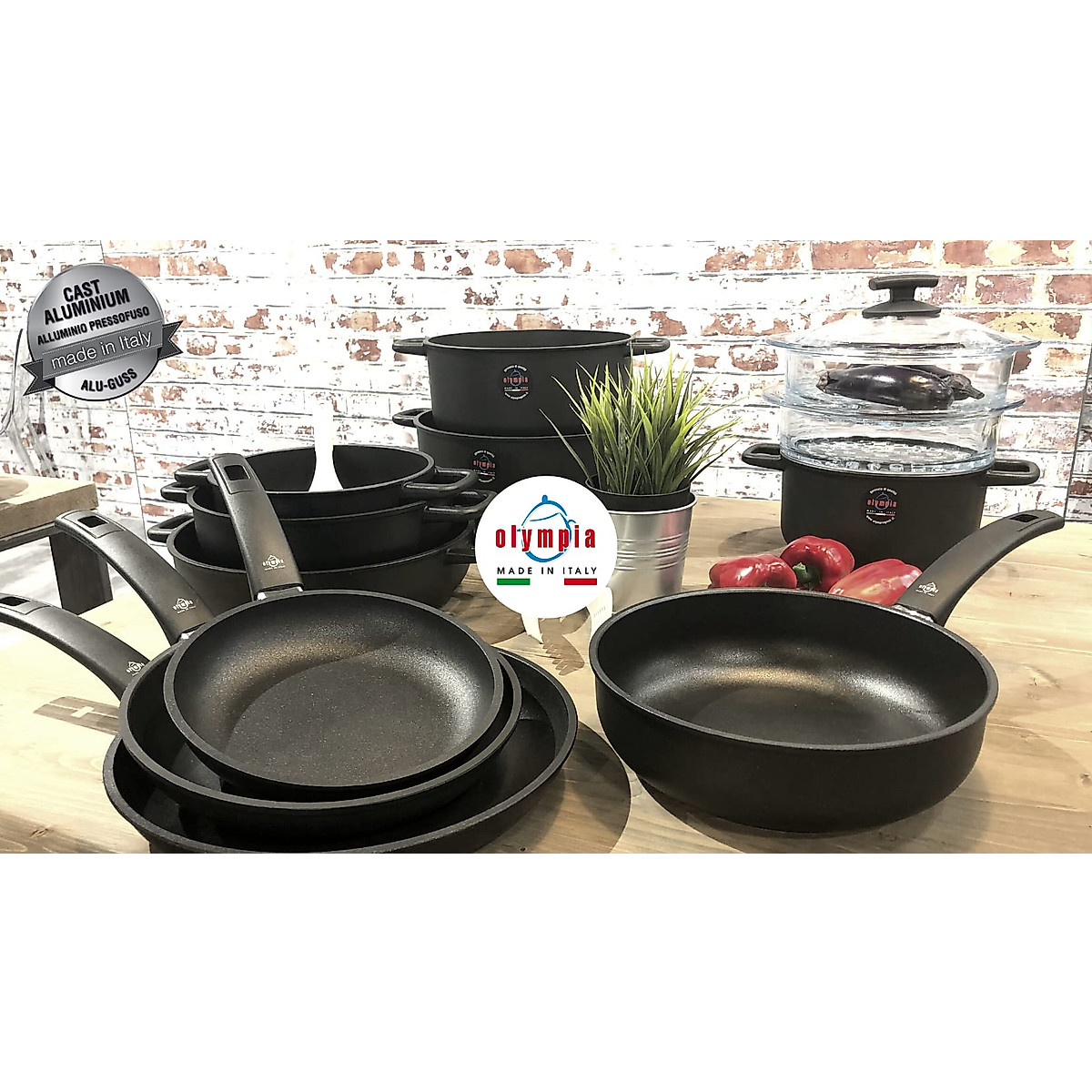 Olympia Supreme 10.2 x 10.2 Inch / 20 x 20 cm Non-Stick Die Cast Aluminum Grill Pan With Folding Handle