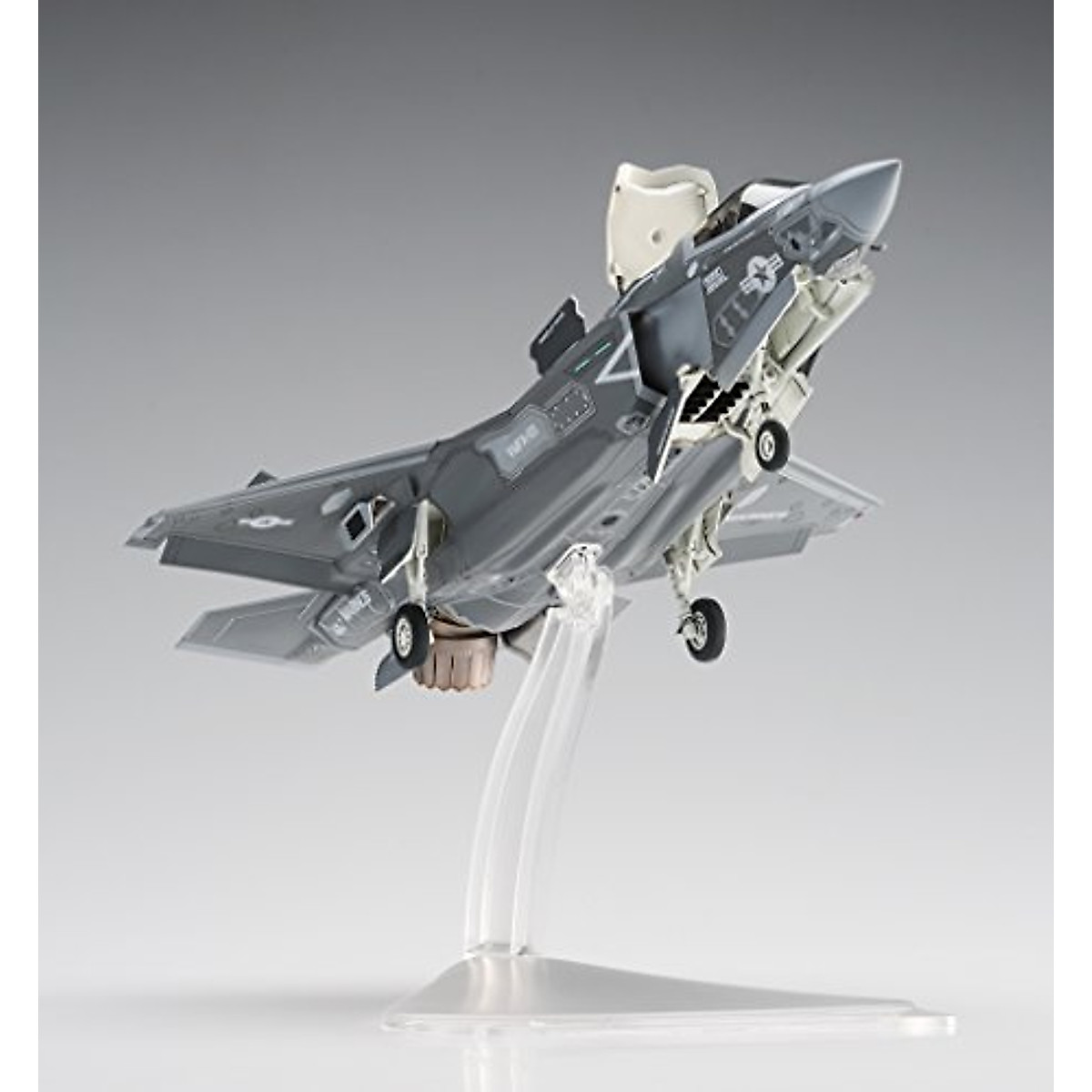Hasegawa HAE46 F-35 Lightning II B Version US Marine Model Kit, 1:72 Scale