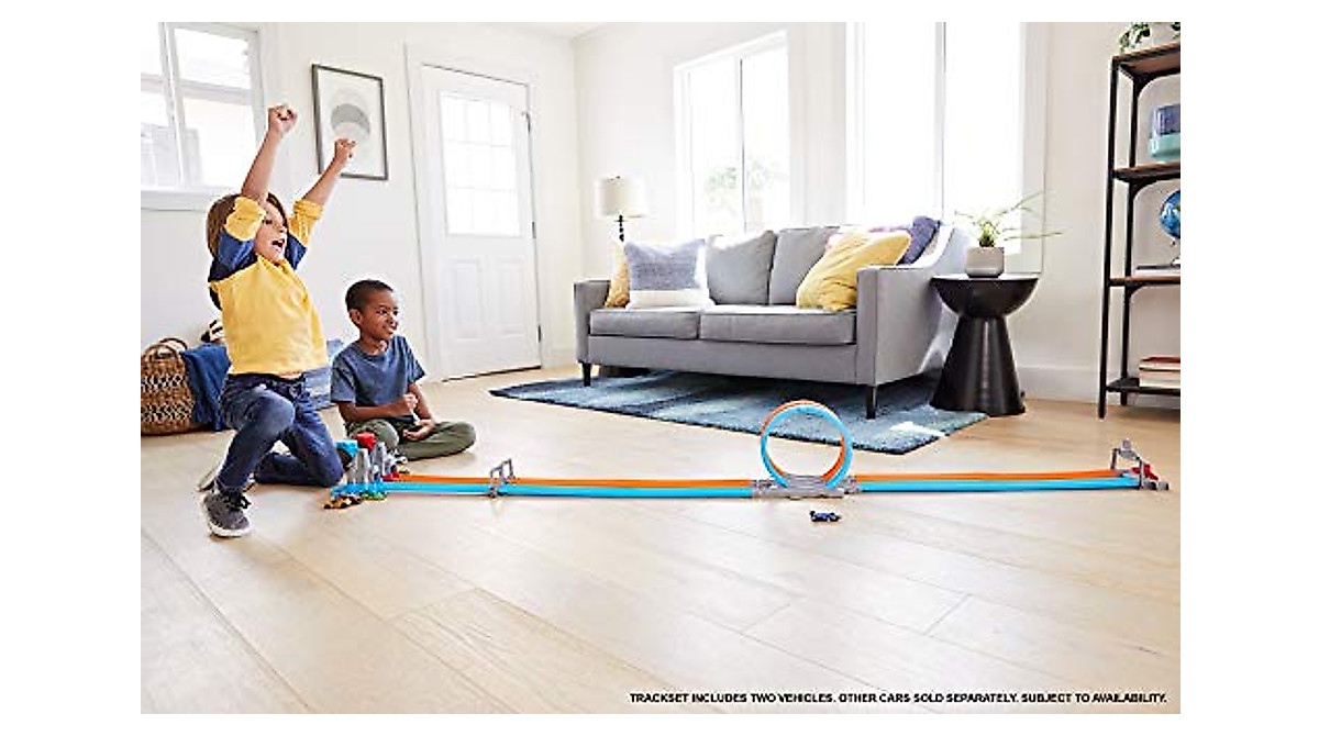 Hot Wheels Double Loop Dash Drag Racing Playset – Fast & Fun Race Set