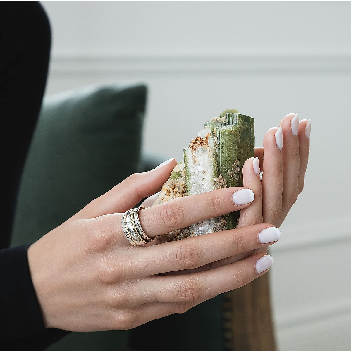 ENERGY STONE Clarity Sterling Silver Meditation Spinner Ring with Brass and Silver Spinners on Hammered Pattern Base Ring (Style US01)(8)