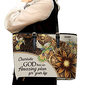 Jesuspirit - Large Shoulder Bag With Changing Name - God Has An Amazing Plan For Your Life - Personalized Faux Leather Tote Bag With Strap - Worship Gift For Sister, Aunt, Daughter - Hummingbird & Flower