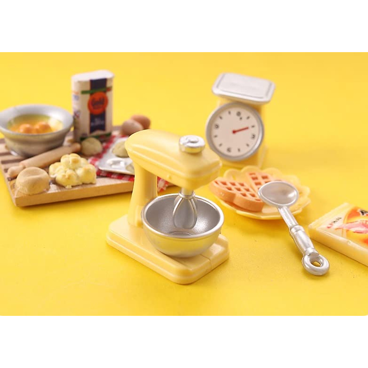 Miniature Dollhouse Kitchen Set 1:12 Decoration Waffle Maker Toaster Scale Stand Mixer Flour 10PCS Modern Mini House Furniture Accessories Kit Pretend Play (Yellow)