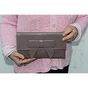 LONI Womens Cute Patent Faux Leather Clutch bag/Shoulder Bag in Cafe Latte Beige
