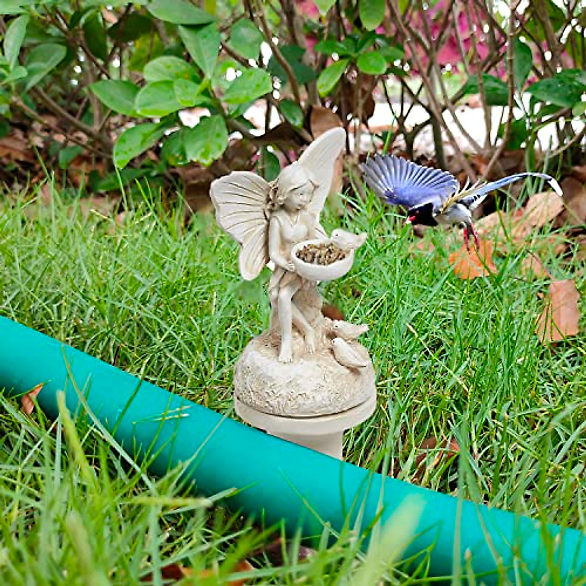 Istartea Garden Hose Guide Stake , 5PCS Garden Hose Spike Lawn Hose Support Spikes Rust Free Antique Metal Plant Saver Tools for Garden Lawn Yard