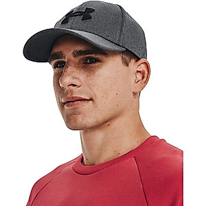 Under Armour Men's Blitzing Cap Stretch Fit, (003) Black / / Black, Medium/Large