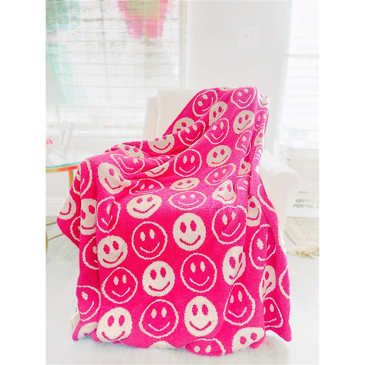 Happy Face Knitted Throw Blankets Reversible Soft Knit Blanket with Two-Toned Cute Pattern Bed Throws Fuzzy Kids Blanket Warm Cozy for Home Couch Sofa (Rosy)