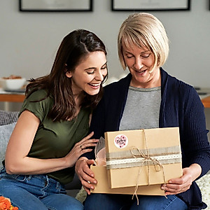 Happy Mother's Day Label Stickers Roll，1.5 inch 500 Pcs Love Heart Mothers Day Stickers, Gift Tag Stickers for Envelope Seals Party Gift Favors Box Cards Decorations