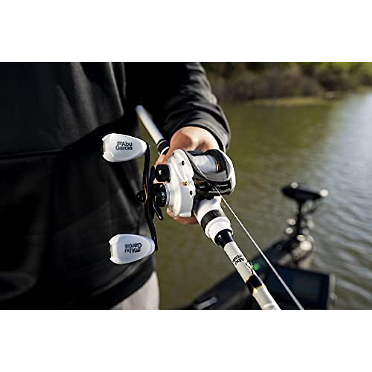 Abu Garcia Max Pro Low Profile Baitcast Reel and Fishing Rod Combo, 7' - Medium Heavy - 1pc - Left