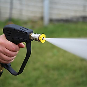 Clean Strike Professional Spray Nozzles, Yellow 15-Degree Spray Tips with 1/4 Inch Quick Connect Fitting, 4.0 Orifice and Pressure Washer Rated 6200 PSI, 5-Pack