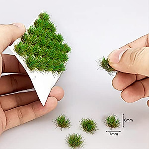 Cayway 128 PCS Static Grass Tuft Model Grass Tufts Terrain Model Kit Resin Static Scenery Model, Fake Moss Grass and Tweezers for Train Landscape Railway Artificial Grass Modeling