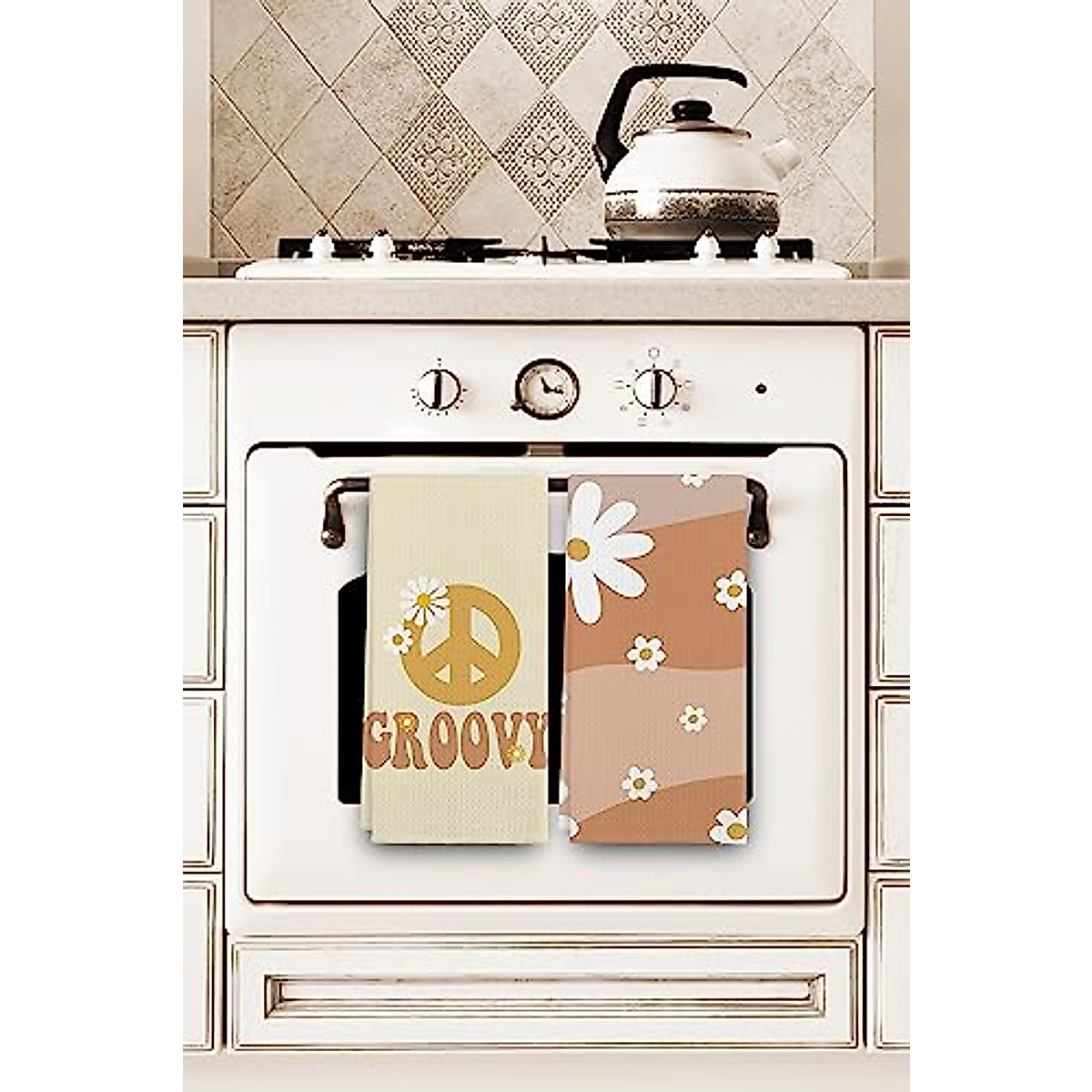 Groovy Retro 70s Hippie Boho Daisy Floral Peace Sign Kitchen Towels Set of 2,Cotton Modern 24 X 16 Inches Dish Towels Dishcloths,Dish Cloth Flour Sack Hand Towel for Farmhouse Kitchen Decor