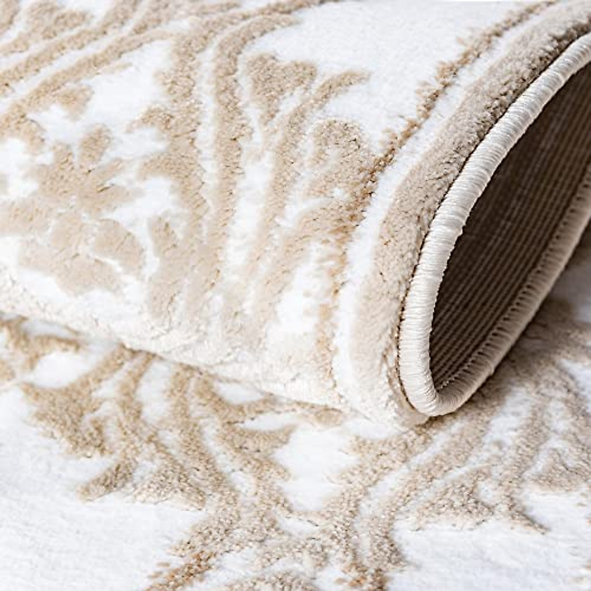 Rugs.com Nepal Collection Rug – 5 Ft Round Snow White Medium Rug Perfect for Kitchens, Dining Rooms