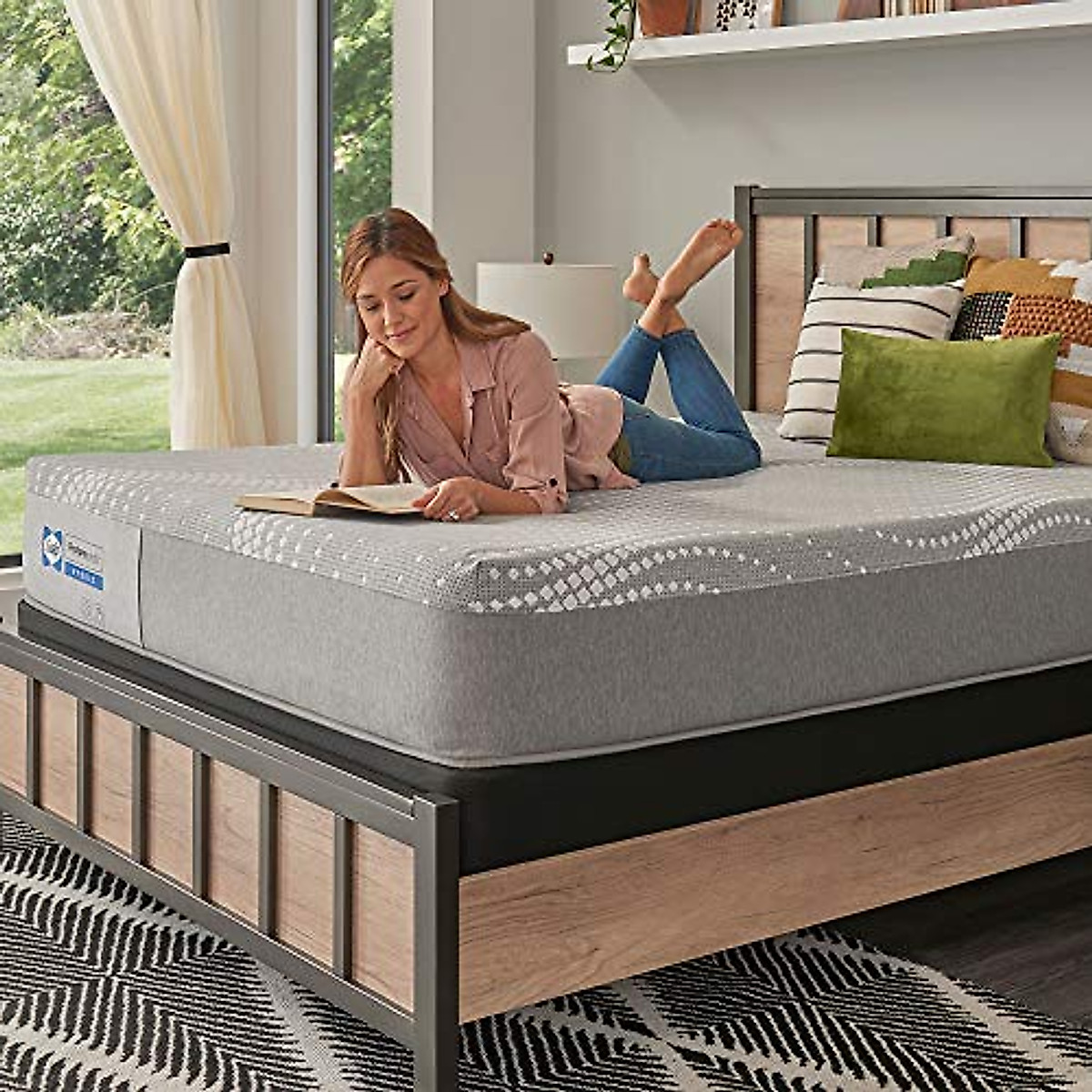 Sealy Posturepedic Hybrid Medina Firm Feel Mattress and 5-Inch Foundation, Queen