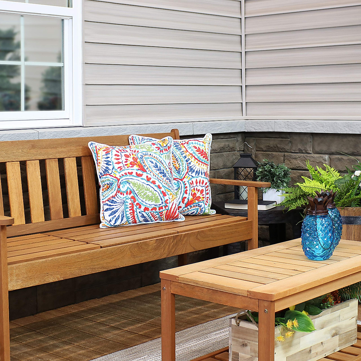 Sunnydaze 16-Inch Square Decorative Outdoor Throw Pillows - Set of 2 - Bold Paisley - for Indoor and Outdoor Use