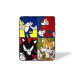JUST FUNKY Sonic The Hedgehog Warhol Throw Blanket | 45 x 60 Inch Large Fleece Blanket