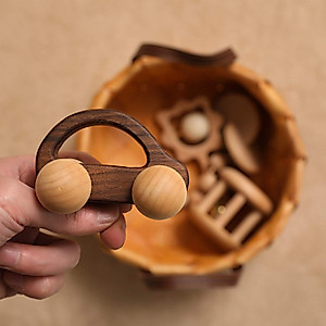 Wooden Baby Toys for Babies 0-6 Mounths, Wooden Rattles Grasping Toys Set, Montessori Wood Baby Push Car and Handbells，Interlocking Dics Toys, Wooden Toy for Newborn Infant Baby Gifts, 5 PCS