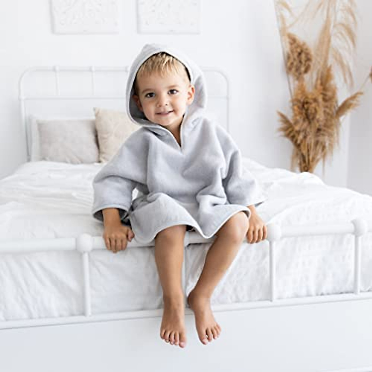 Natemia Organic Hooded Poncho Towel – Ultra Soft and Absorbent Cloud Touch Cotton Kids Cover-Up