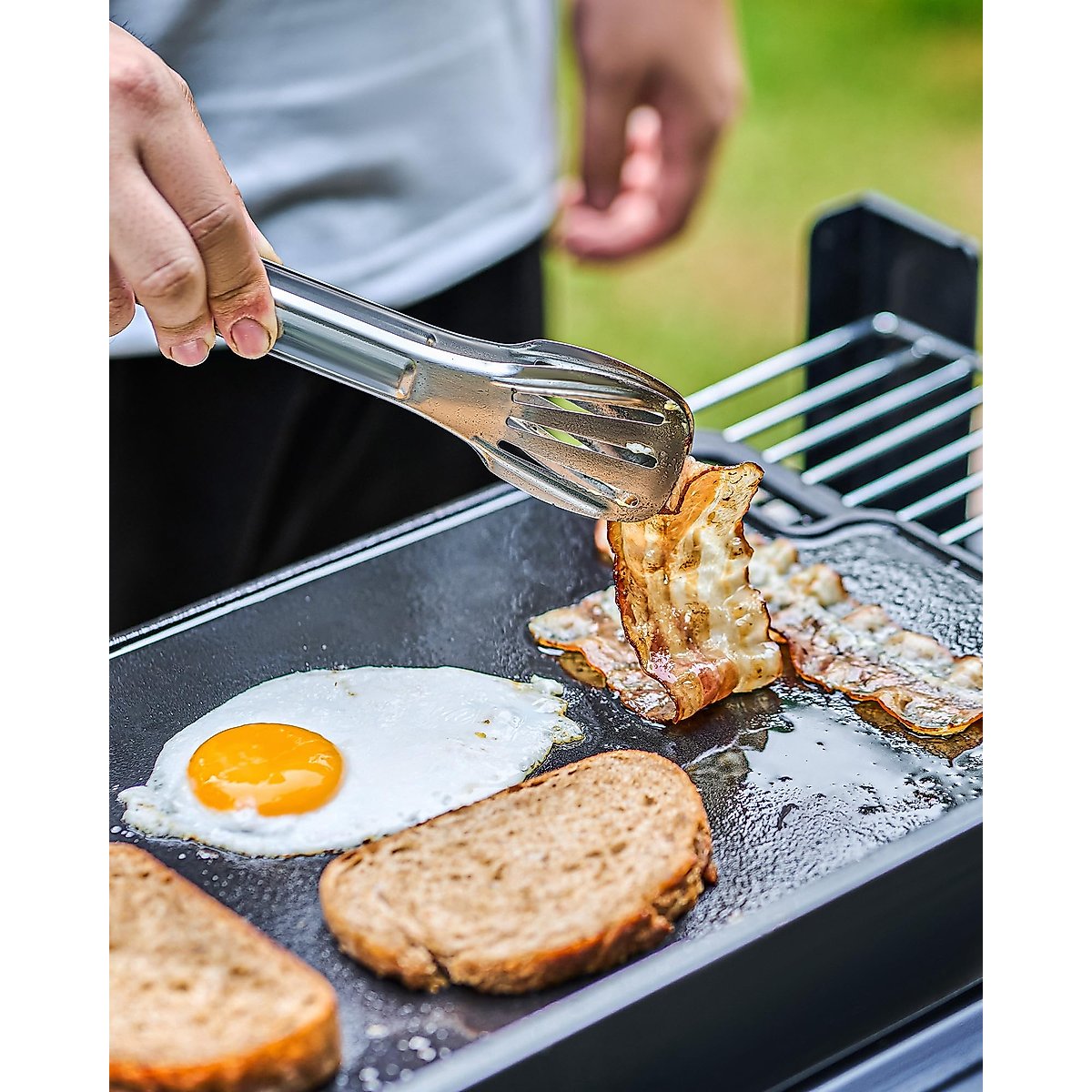 DARTMOOR 2-in-1 Reversible Cast Iron Griddle, 18 in Pre-Seasoned Cast Iron Grill Pan with Pan Scrapers, Double Side Rectangular Frying Pan with Non-Stick Surface, Indoor & Outdoor Use