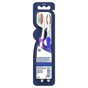 Oral-B Pro-Health Clinical Pro-Flex Toothbrush with Flexing Sides, 40S, Soft, 2 Count (Color May Vary)