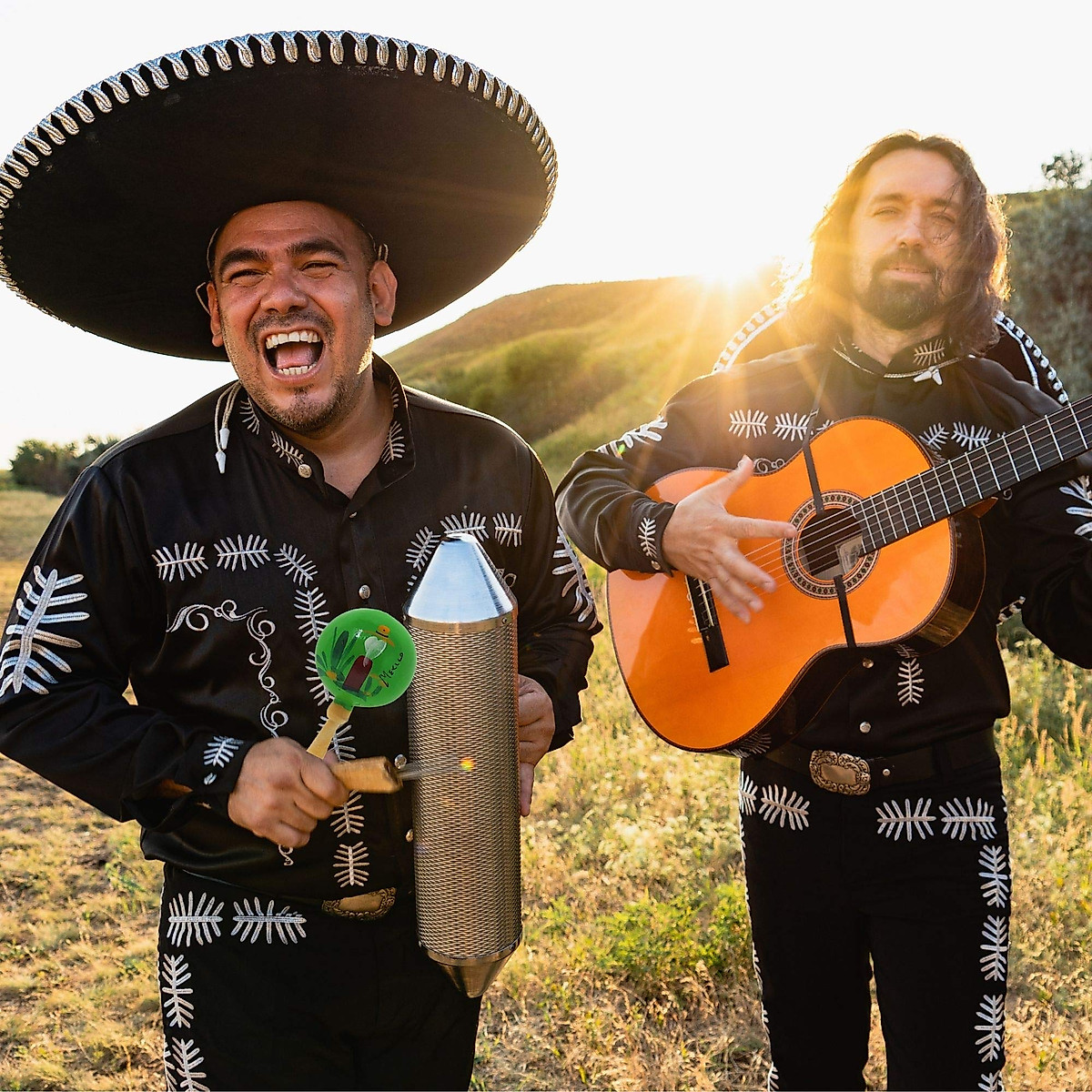 Needzo Maracas Musical Instrument, Large Colorful Wooden Pair with Hand Painted Flower Design, Latin Percussion for Adults, 8 Inches