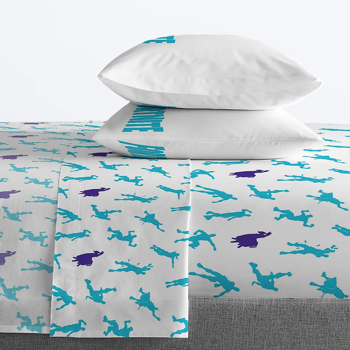 Jay Franco Fortnite Boogie Bomb 7 Piece Full Bed Set - includes Reversible Comforter & Sheet Set - Super Soft Fade Resistant Microfiber Bedding (Official Fortnite Product)