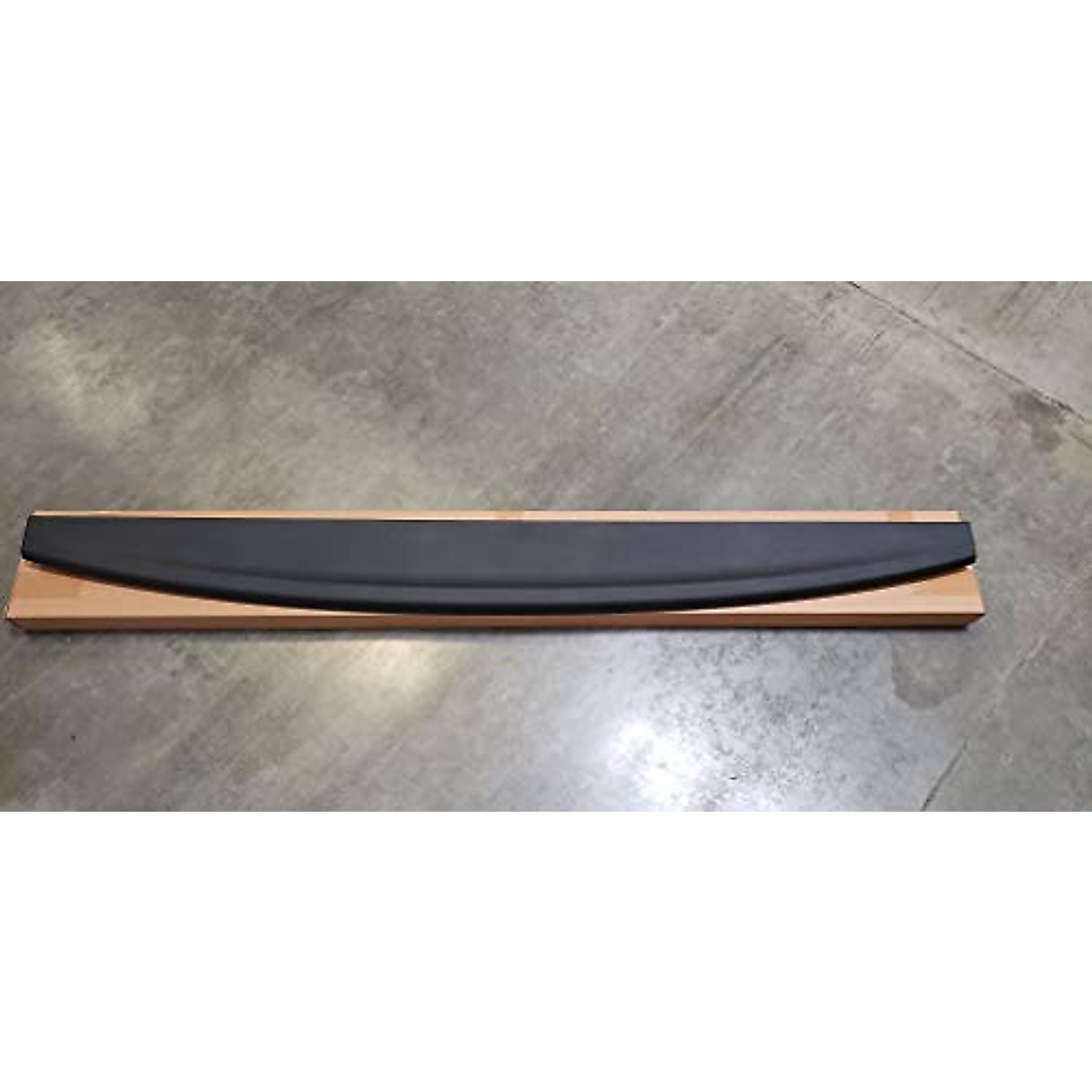 Global 8 Distribution Replacement for 2009-2018 Dodge Ram Tailgate Cap Molding Truck Spoiler, Ram 1500, Ram 2500, Ram 3500, (2009, 2010, 2011, 2012, 2013, 2014, 2015, 2016, 2017, 2018)