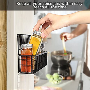 Hanging Spice Racks with Jars, 4-Tier Wall Mounted Metal Spice Racks with 32 Pcs 4oz Glass Spice Jars, Easy To Install Space Saving Organizer Shelf with Seasoning Bottles For Your Kitchen and Pantry
