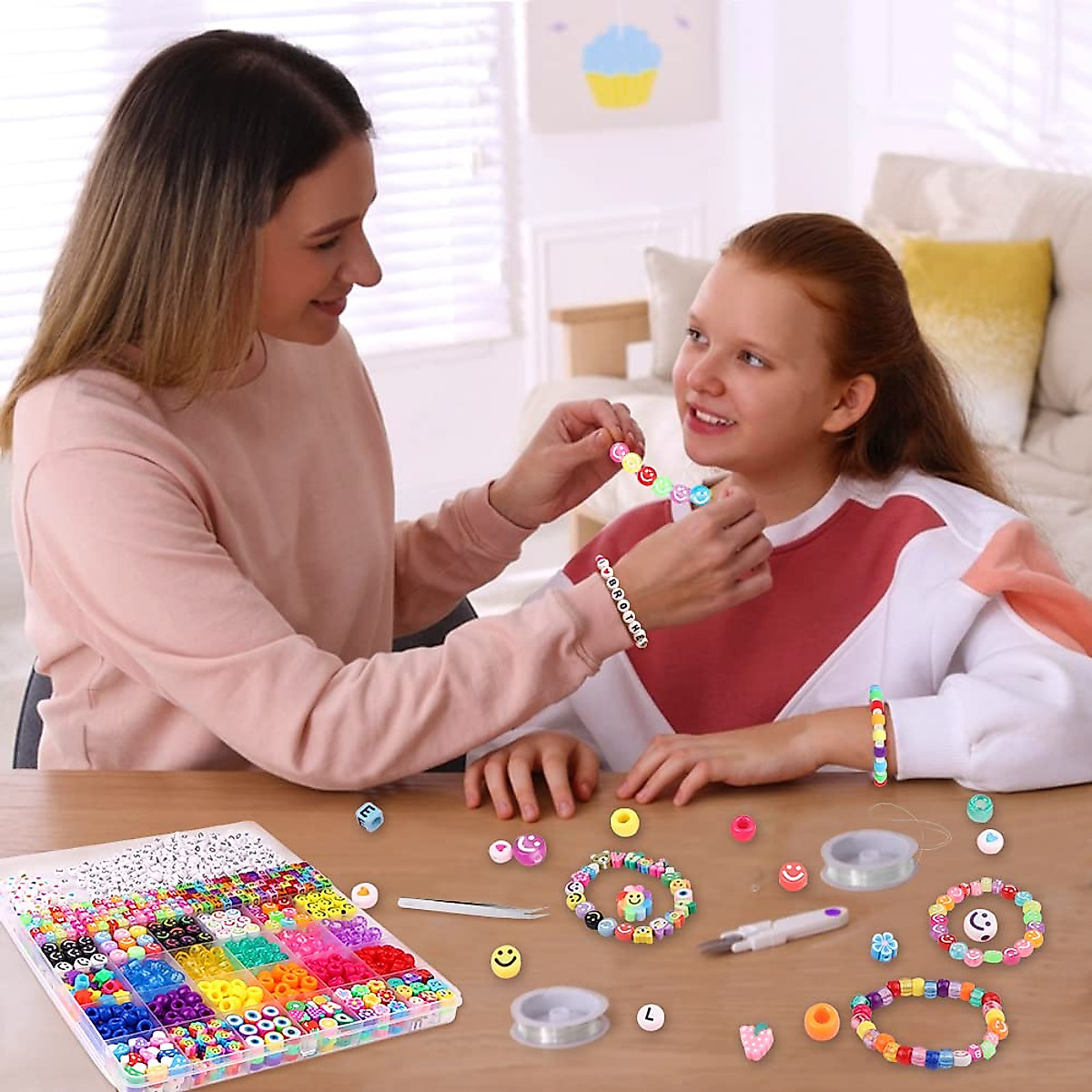 JOICEE Bracelet Making Kit Pony Beads fruite Flower Polymer Clay Beads Smile Face Beads Letter Beads for Jewelry Making, DIY Arts Earring and Crafts Gifts for Girls Age 6 7 8 9 10-12