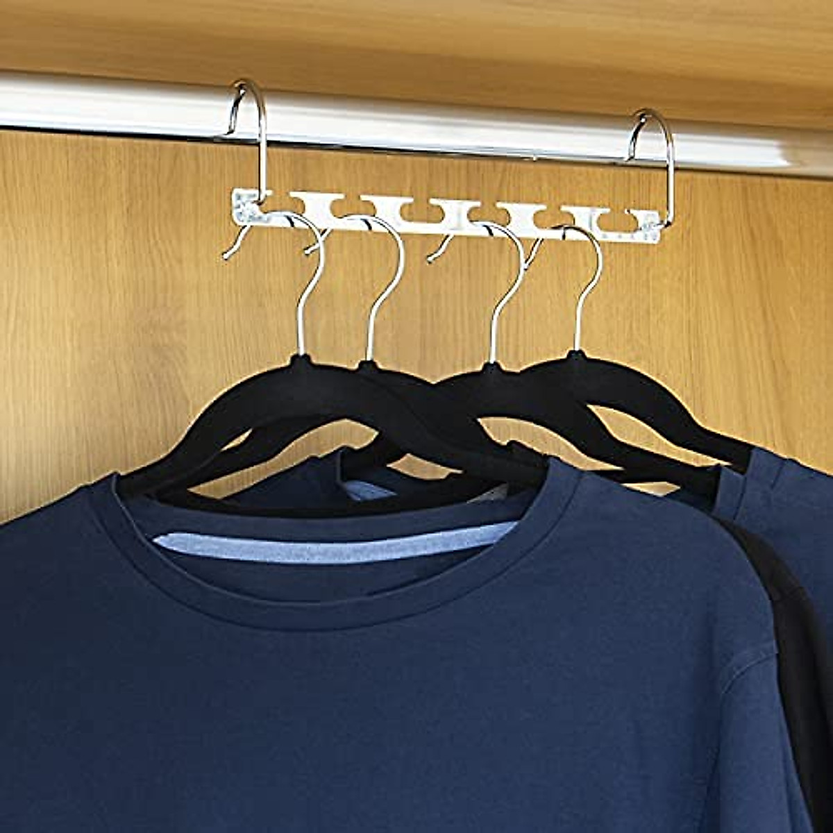 LuxuryFuel Magic Hangers Space Saving Hangers for Clothes Hangers Space Saving Wardrobe Clothing Hanger Oragnizer Closet Space Saver Hangers(4 Pack)