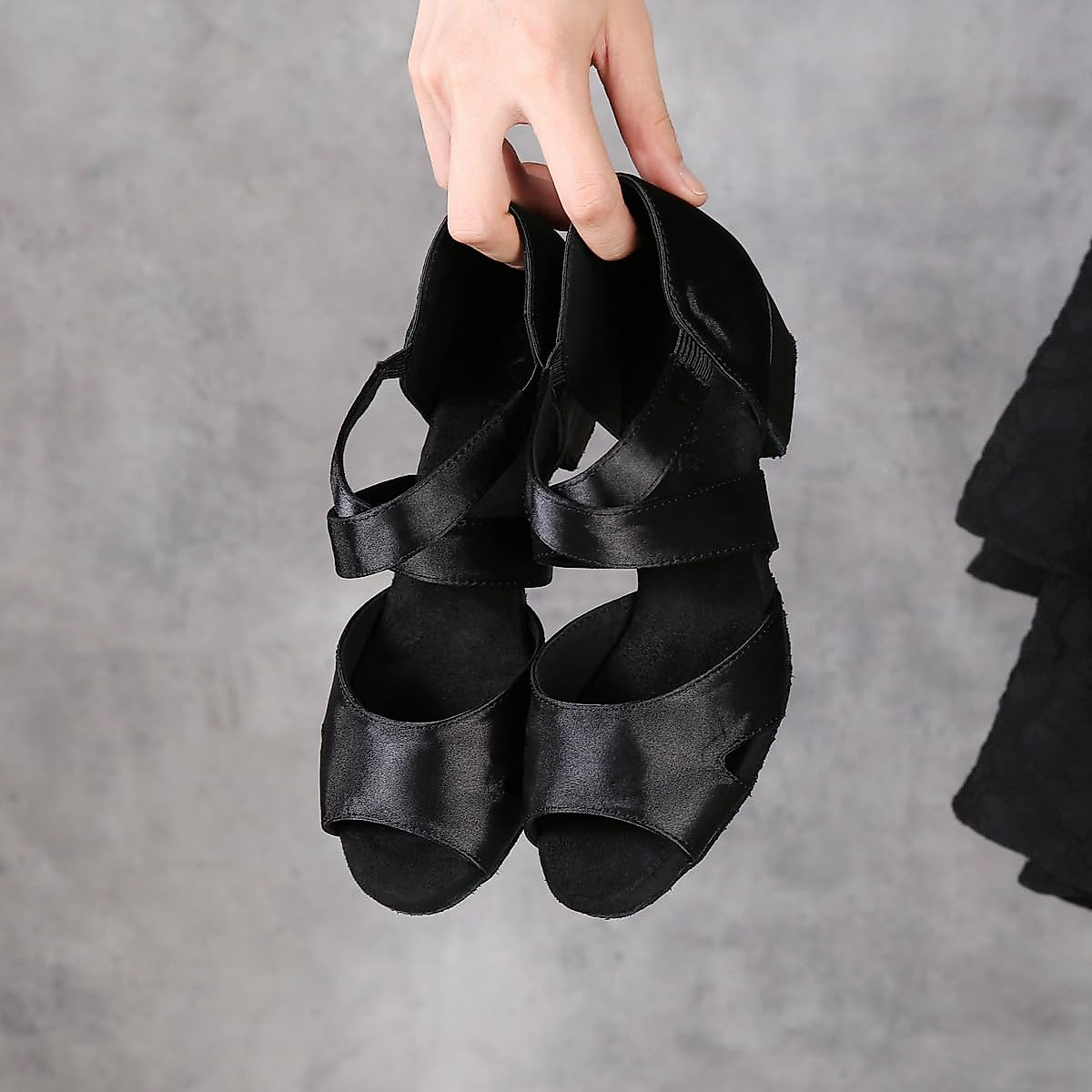 YYTing Women Swing Latin Ballroom Dance Shoes (Suede Sole, Elastic Closure) 1.5 inch Heel YT27(8.5,Black)