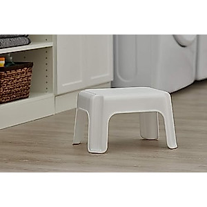 Rubbermaid Step Stool, 9.5-Inch High, White, Plastic, Small Single Step Stool for Kids/Adults in Home/Kitchen/Laundry/Garage/Bathroom (Pack of 2)