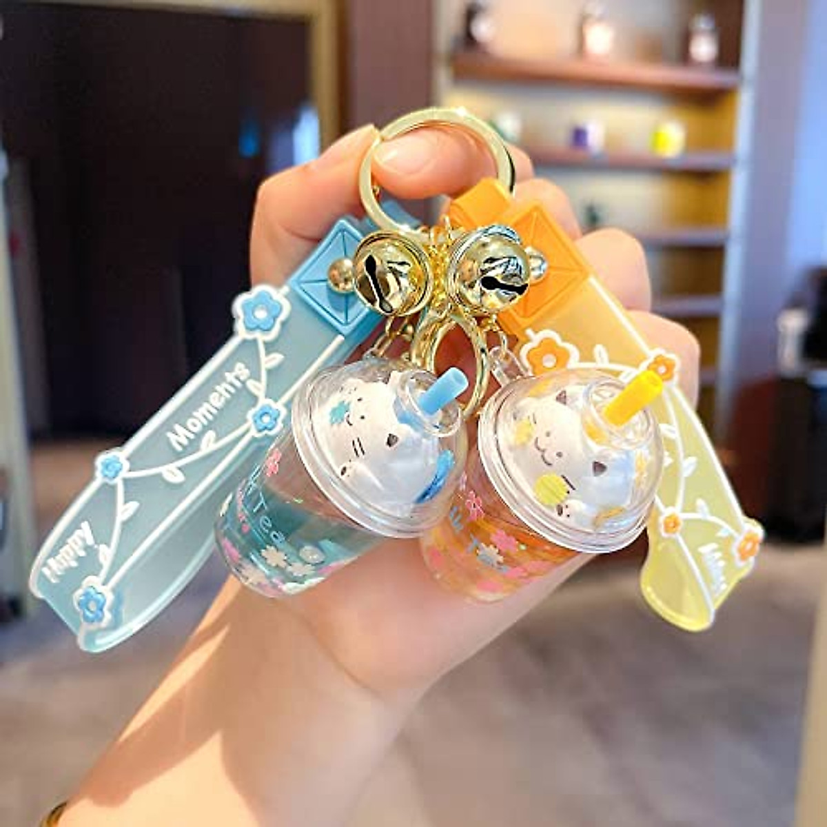 Sunfans Girls Women Keychain, Summer Beautiful Flower Milk Tea Bubble Tea Lucky Fortune Cat Cup Moving Sand Liquid Keyrings, Acrylic Car Key Chain Key Ring Bag Pendant Key Holder Wrist Strap -Pink