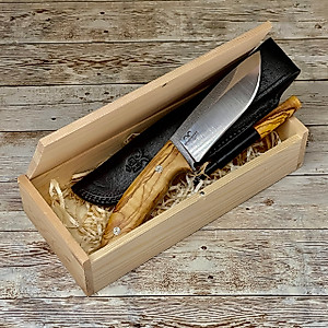 Golden Horn Expert in Handcraft Hunting Knife Camping Knife with Personalized Wood Handle and Leather Sheath for Gift Olive Handle Bohler N690 Bushcraft Knife