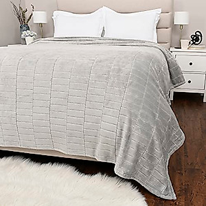 Life Comfort Cozy Textured Lightweight Throw, 90"x90" 100% Recycled Fibers Eco-Friendly Queen Size Super Soft Soft All Season Premium Comfort Blanket for Bed or Couch, Grey