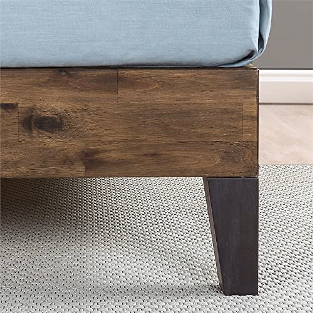 ZINUS Tonja Wood Platform Bed Frame with Headboard / Mattress Foundation with Wood Slat Support / No Box Spring Needed / Easy Assembly, King